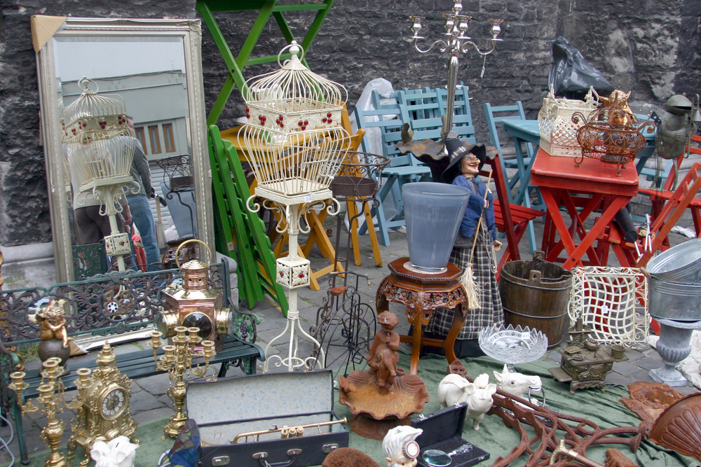 4 Flea Market Finds for Interior Designs